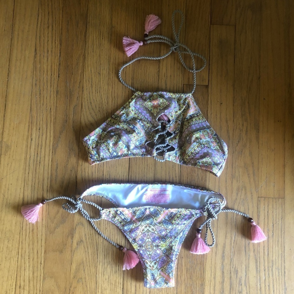 Victoria’s Secret Bikini Interlaced High Neck String … - Gem